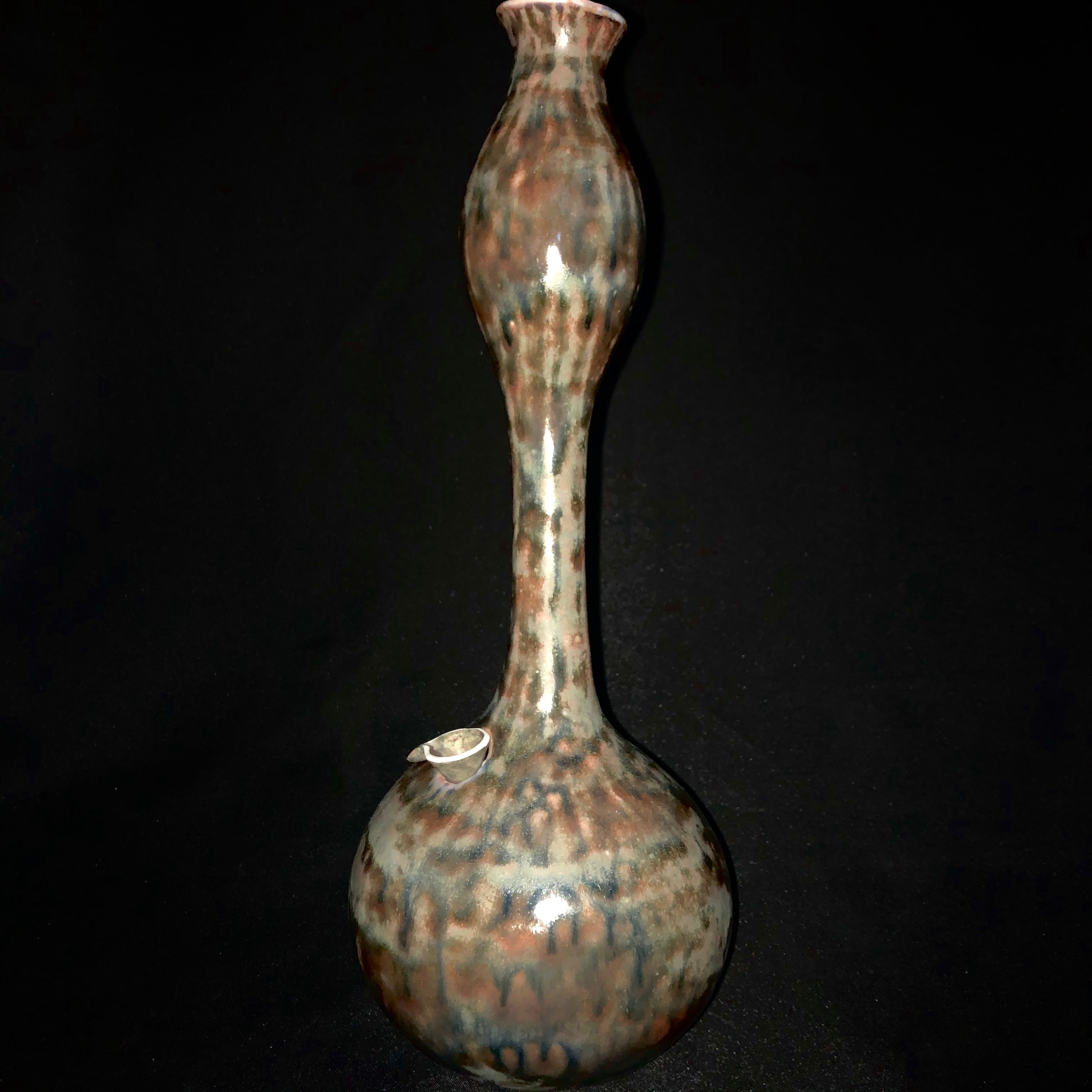 The Long Neck – Icarus Pipes & Pottery